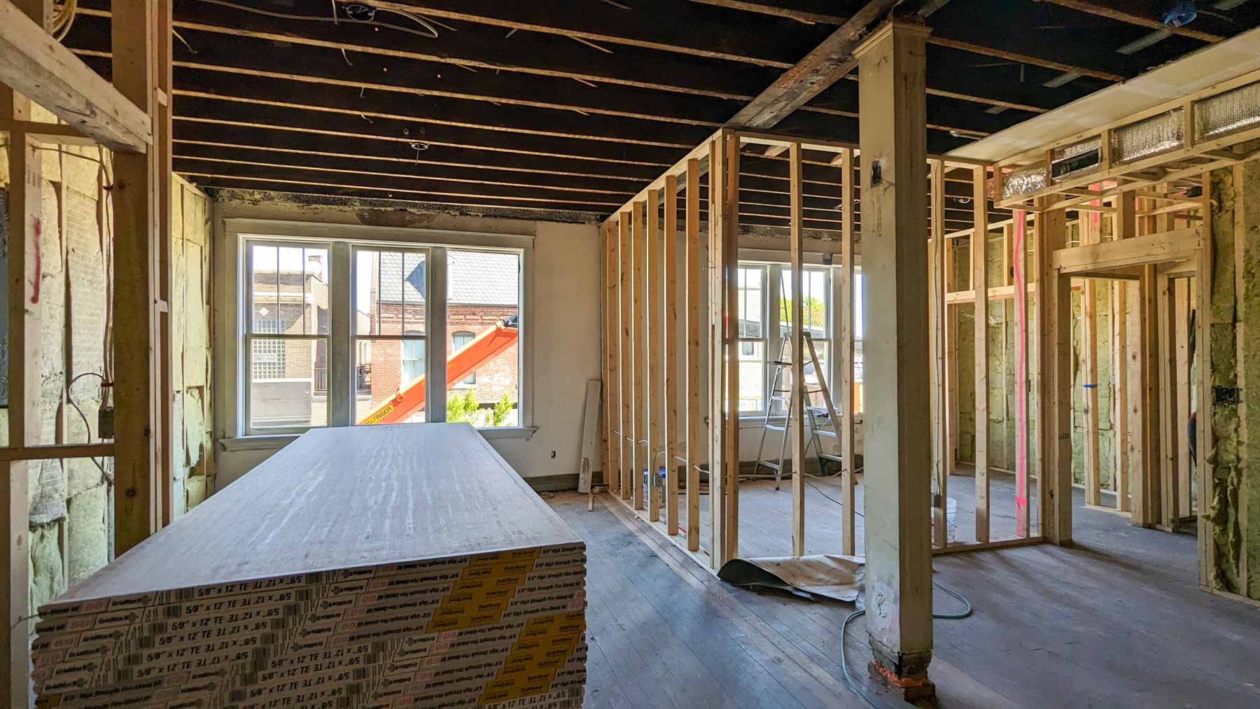 2620 Cherokee 2B - South Side Spaces